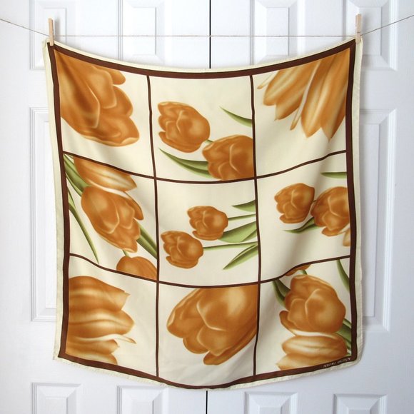 Naomi Design | Accessories | Naomi Design Vintage Scarf Tulip Flowers ...